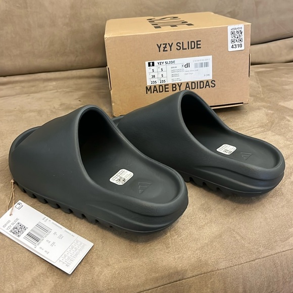 adidas | Shoes | Brand New Yzy Slide Made By Adidas | Poshmark